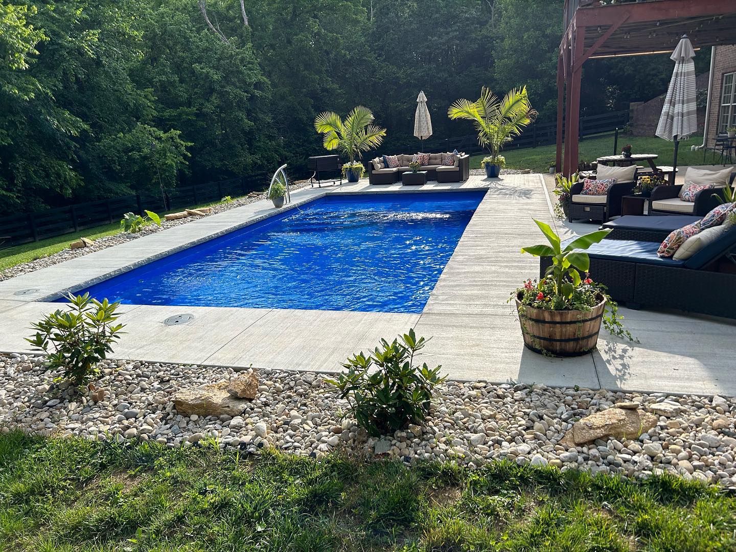 Lexington | River Pools